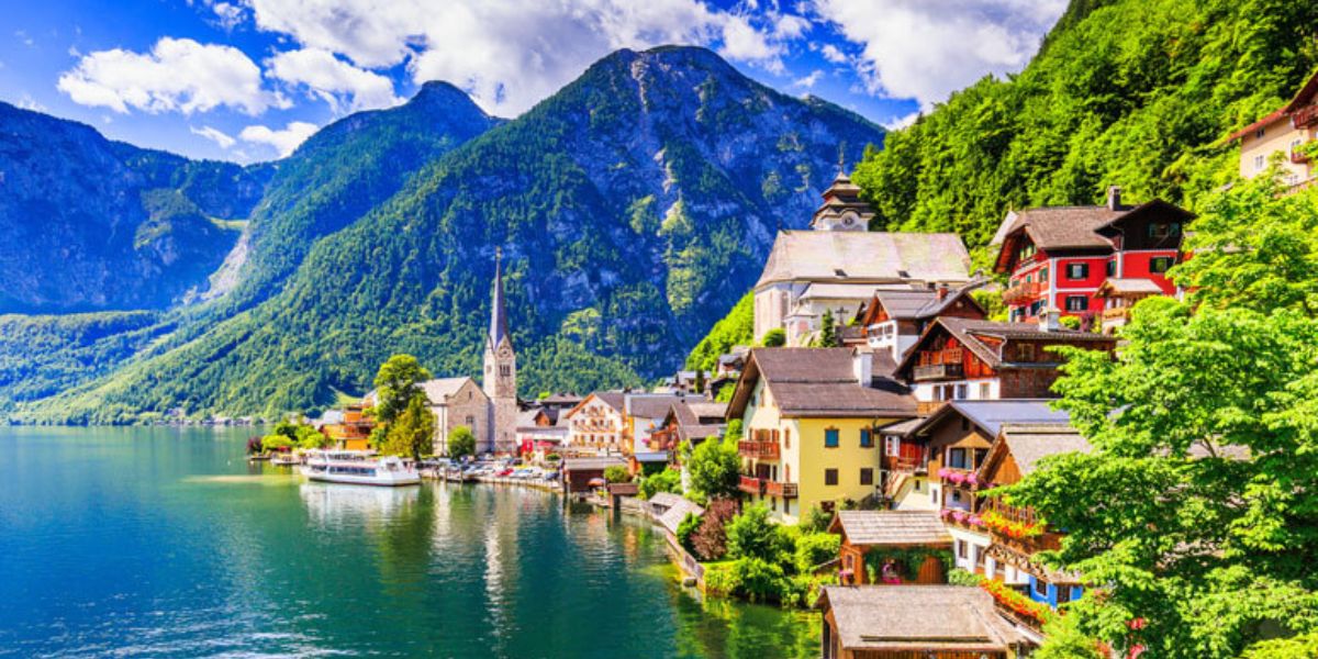 The Most Breathtaking Hill Stations Across the Globe - mintyread.com