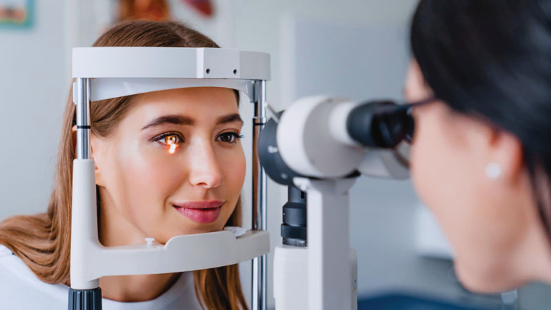 How To Improve Your Eyesight At Home? Top 10 Tips – mintyread.com How To Improve Your Eyesight At Home? Top 10 Tips – mintyread.com
