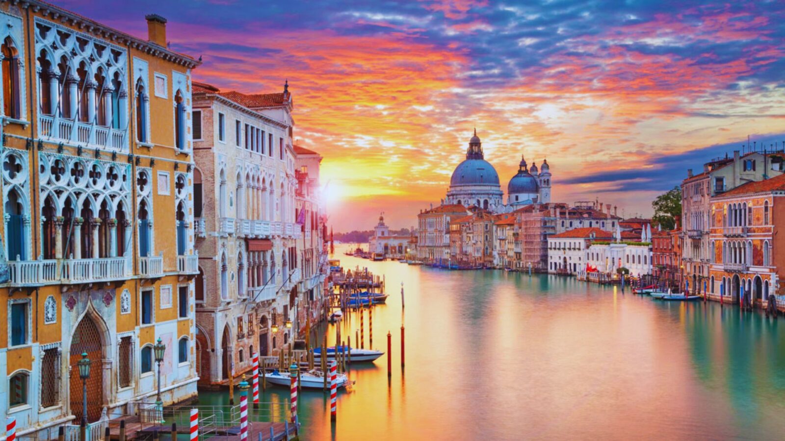 Planning A Romantic Trip? Visit These 10 Most Romantic Places In Italy ...