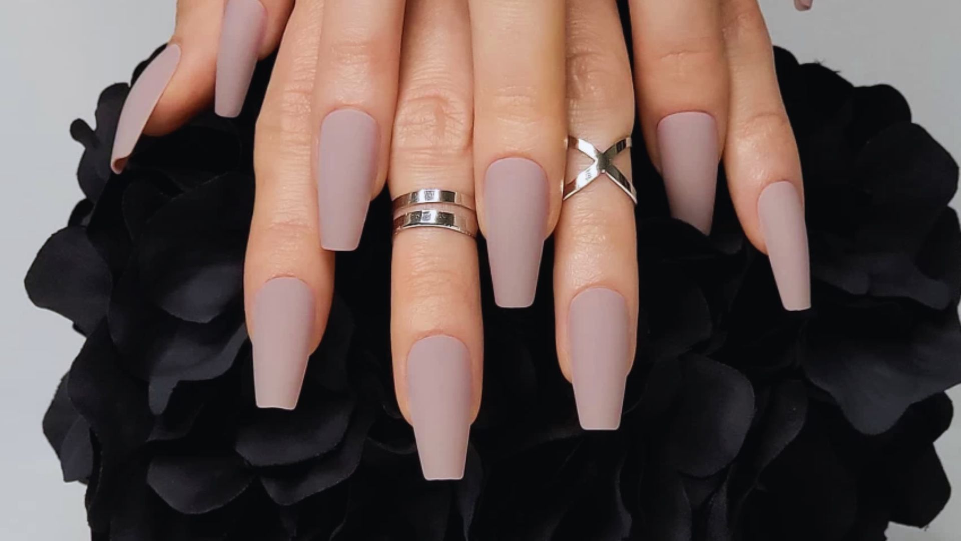 How To Do Nail Extensions at Home: A Step-by-Step Guide - mintyread.com