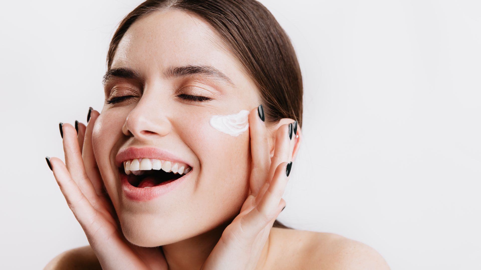 10 Best Retinol Creams for a Perfect Nighttime Skin Routine - mintyread.com