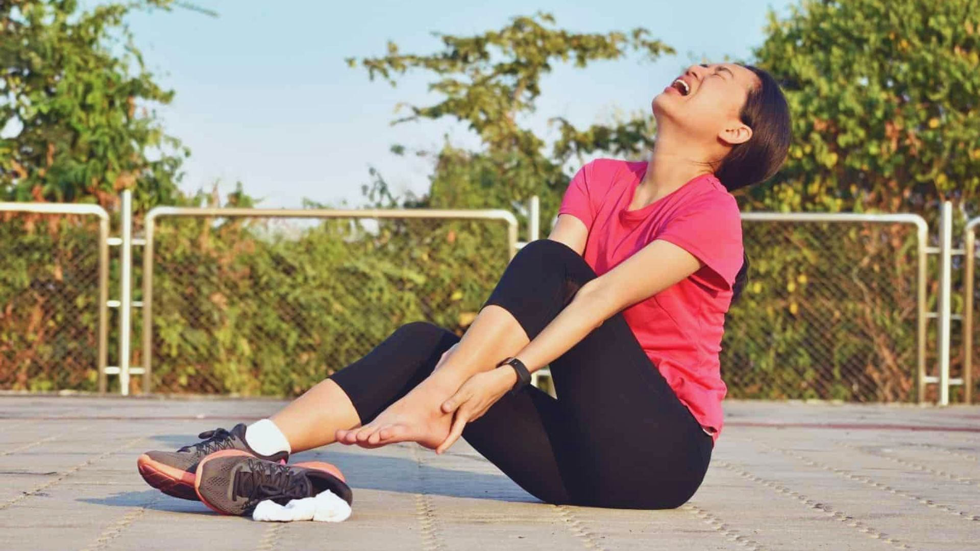 Home Remedies for Sprains: 9 Tips Everyone Should Know - mintyread.com